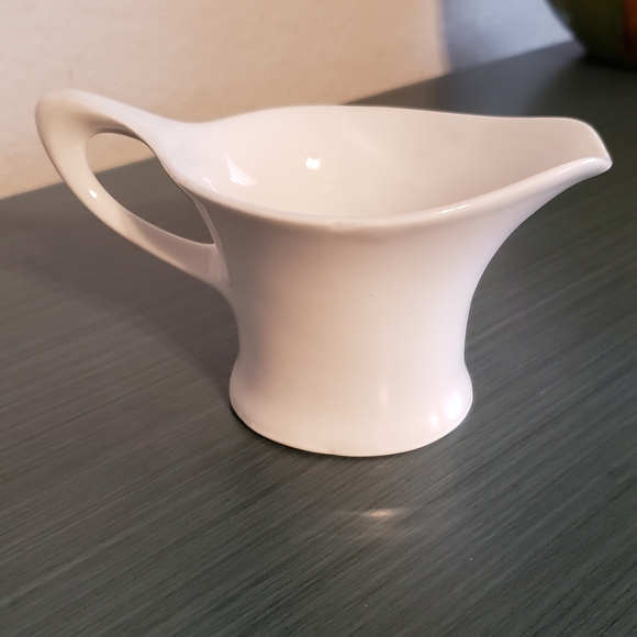 Unbranded | Dining | Vintage Midcentury Modern Art Deco White Ceramic ...